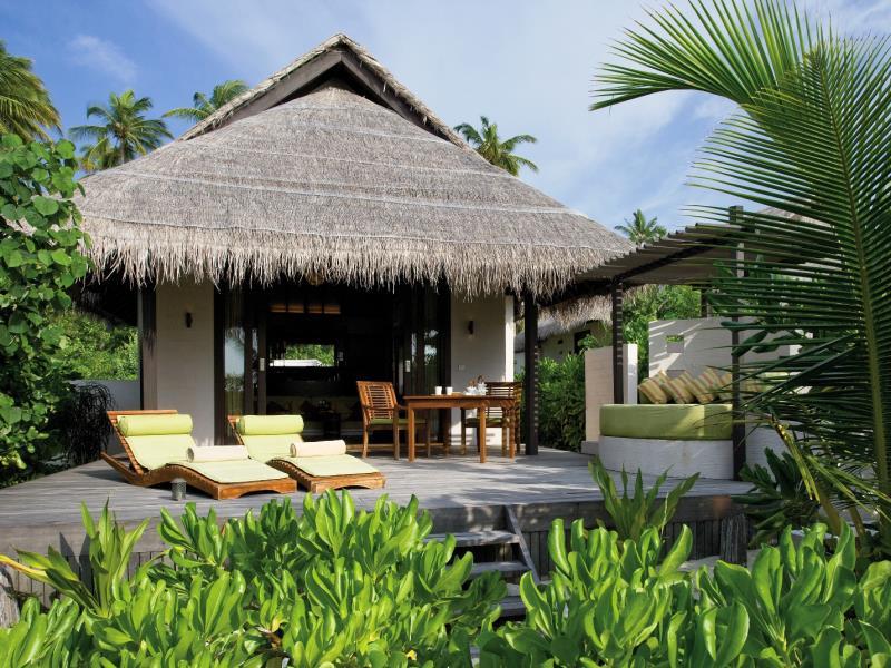 9% discount-Coco Bodu Hithi Resort Maldives trip bahrain